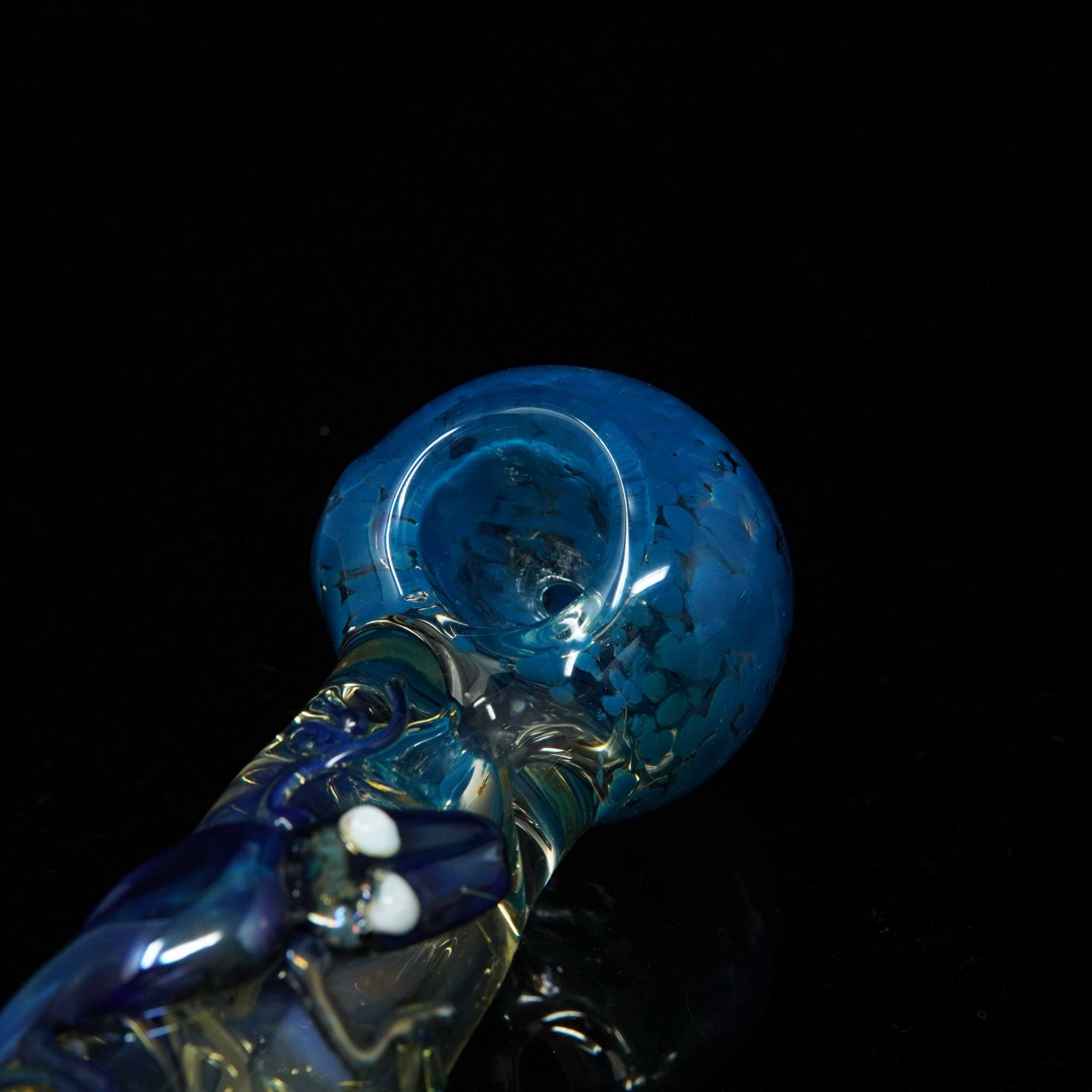 Handmade 5" Hugging Gecko Glass Pipe - Project Alpha Pipes